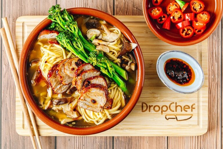 Hoisin Pork & Mushroom Ramen Bowl - DropChef